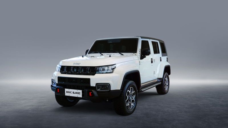 BAIC BJ40 C Electric Vehicle With a Strong 4 Cylinder Engine and a Smooth Transmission ...